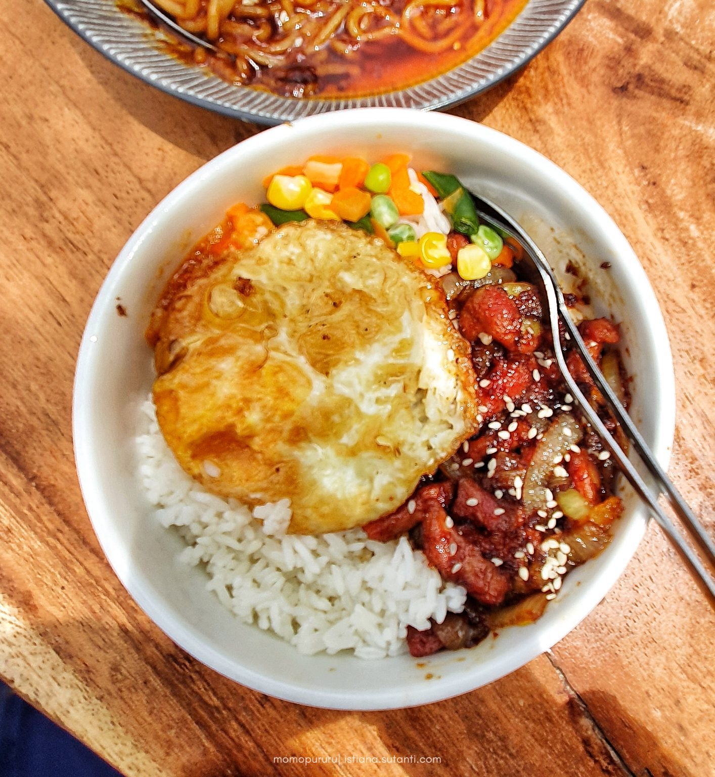 Waroeng Noesantara Juanda, Tempat Makan Kekinian yang Baru Buka di ...