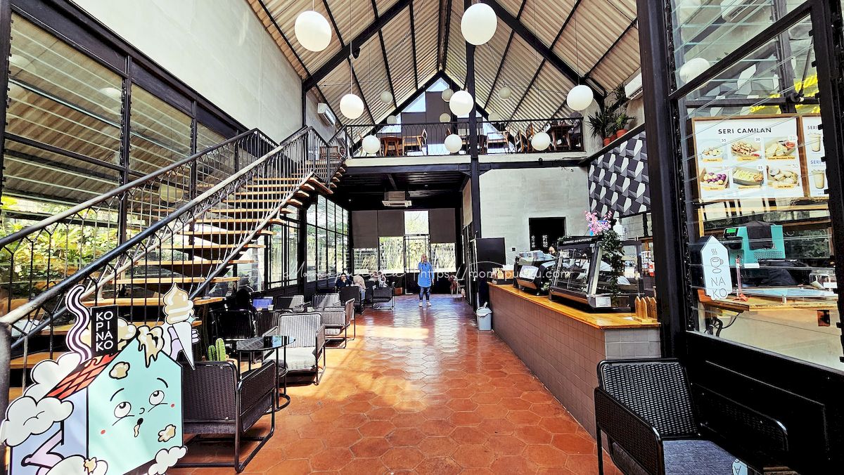 Kafe Depok yang Buka Sejak Pagi - Blog Traveling Keluarga Indonesia