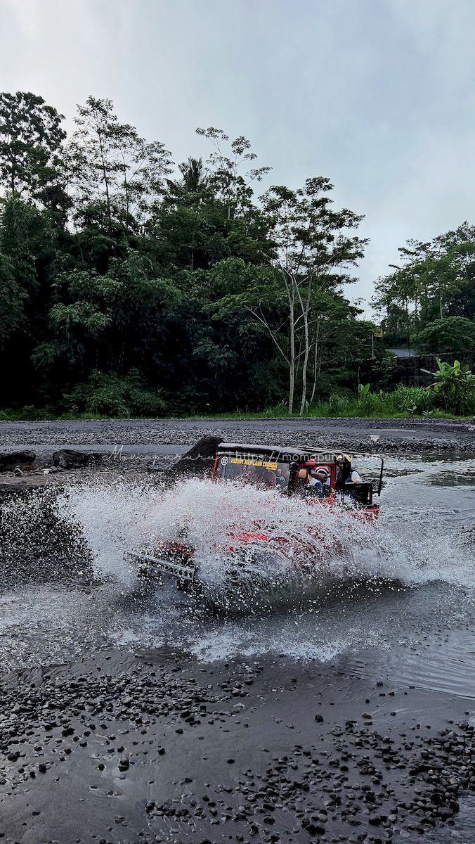 Serunya Lava Tour Merapi Naik Jeep Bersama Anak-anak - Blog Traveling ...
