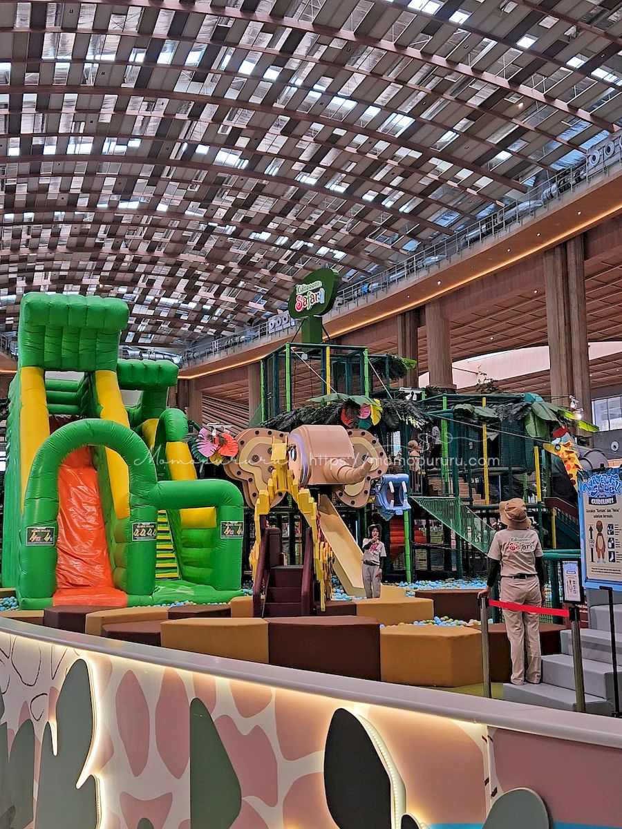 Main Seru di Kidzooona Safari Living World Cibubur