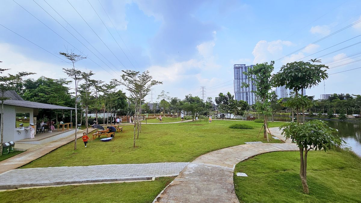 Aviary Park Bintaro, Sepadankah dengan Harga Tiket Masuknya?