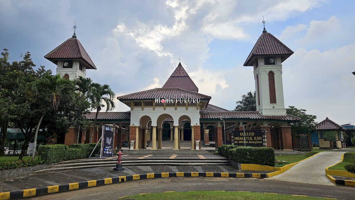 Fasilitas dan Biaya SMA Dwiwarna Boarding School Bogor